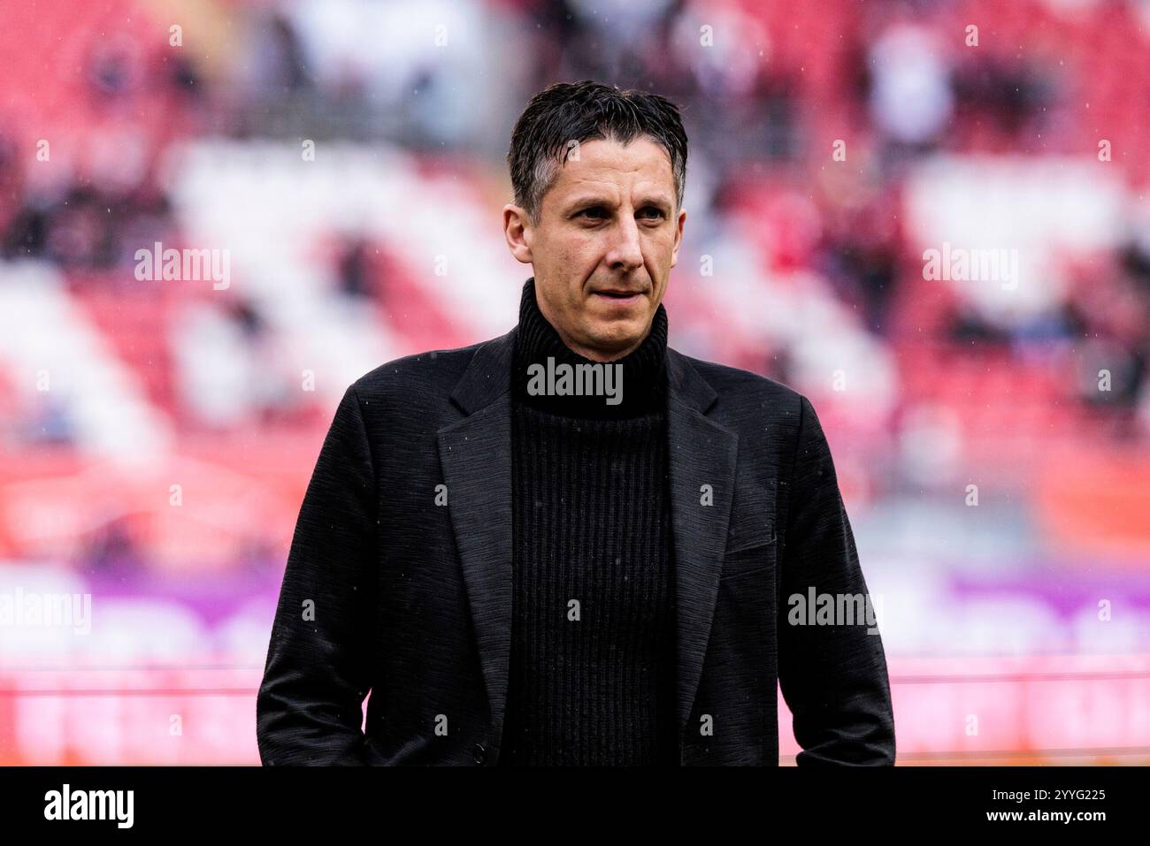 Platzbegehung Dr. Christian Keller (Gesch?ftsf?hrer 1. FC K?ln) 2. Fu?ball Bundesliga, 1. FC ...