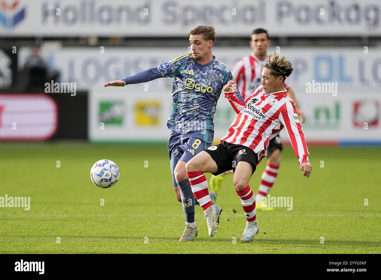 Almelo, Nethelands. 22nd Dec, 2024. ROTTERDAM, 22-12-24, Stadium het Kasteel, Dutch Eredivisie ...