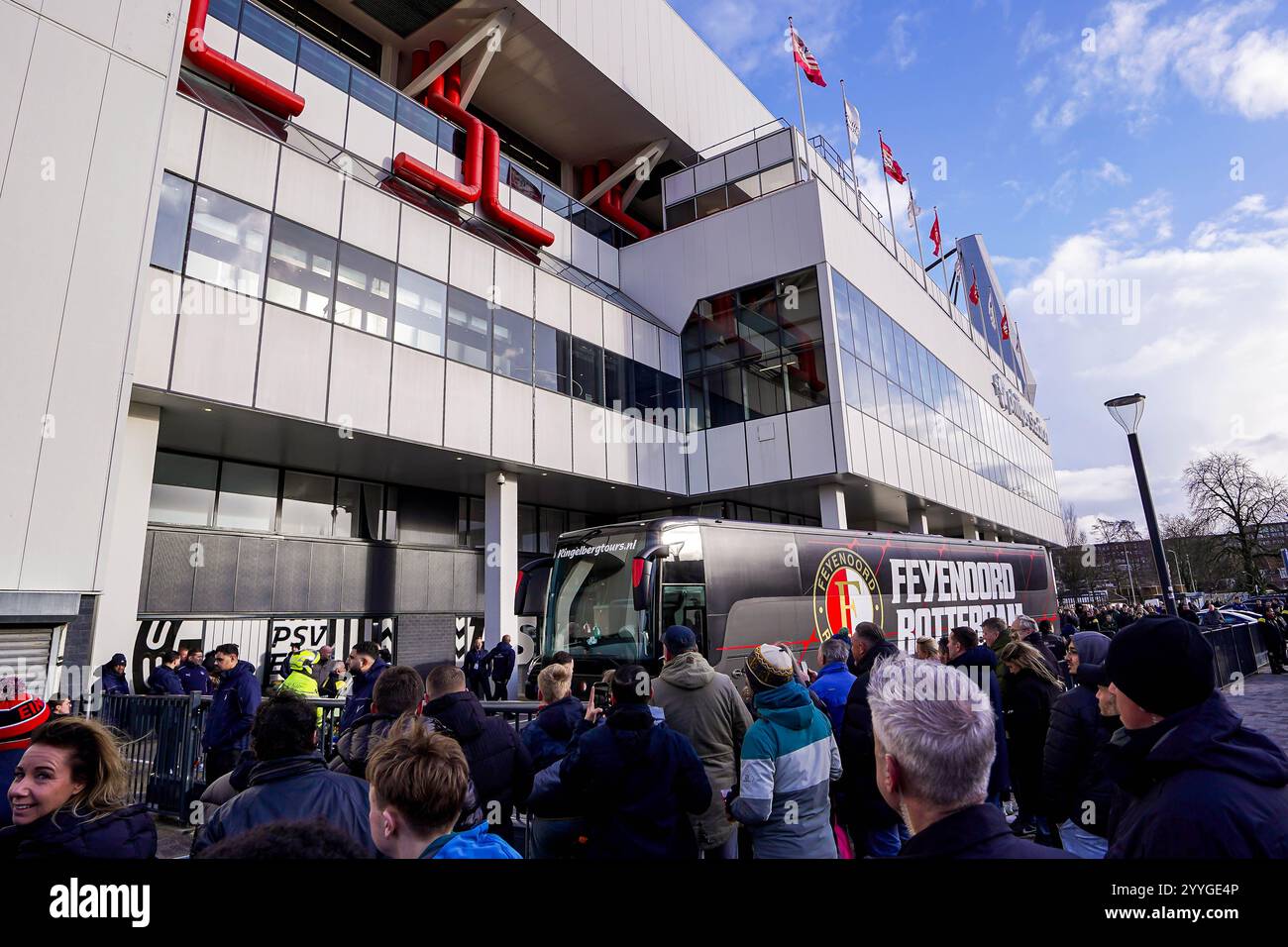 Eindhoven, Nederland. 22nd Dec, 2024. EINDHOVEN, 22-12-2024, Philips stadium, season 2024/2025 ...