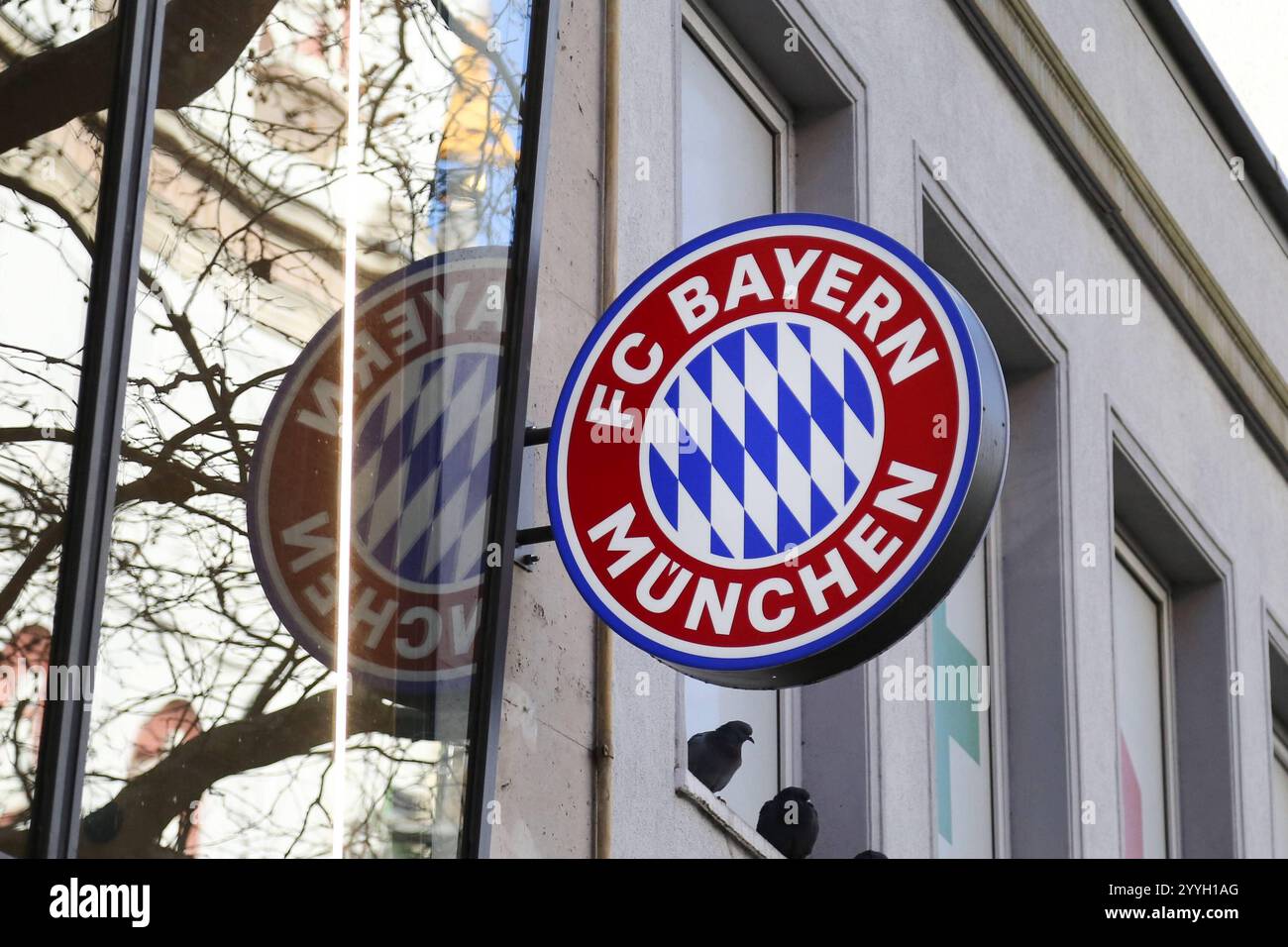 21.12.2024, München, GER, Unterwegs in Bayern, Symbolbild, Themenbild ...