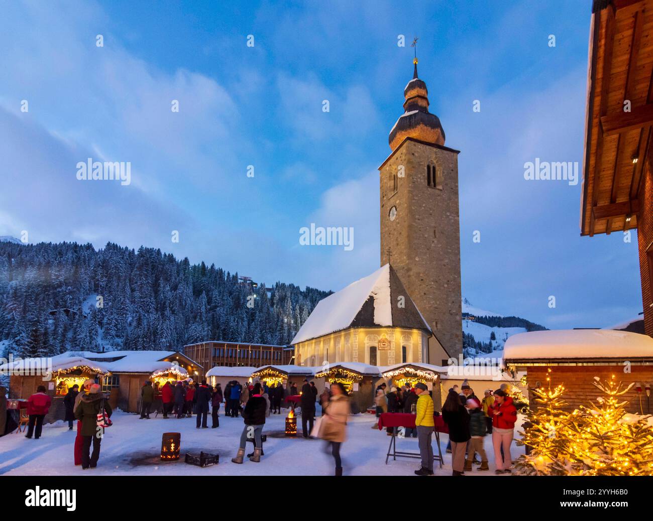 winter in Lech, church Lech, Christmas market Lech Arlberg Vorarlberg ...