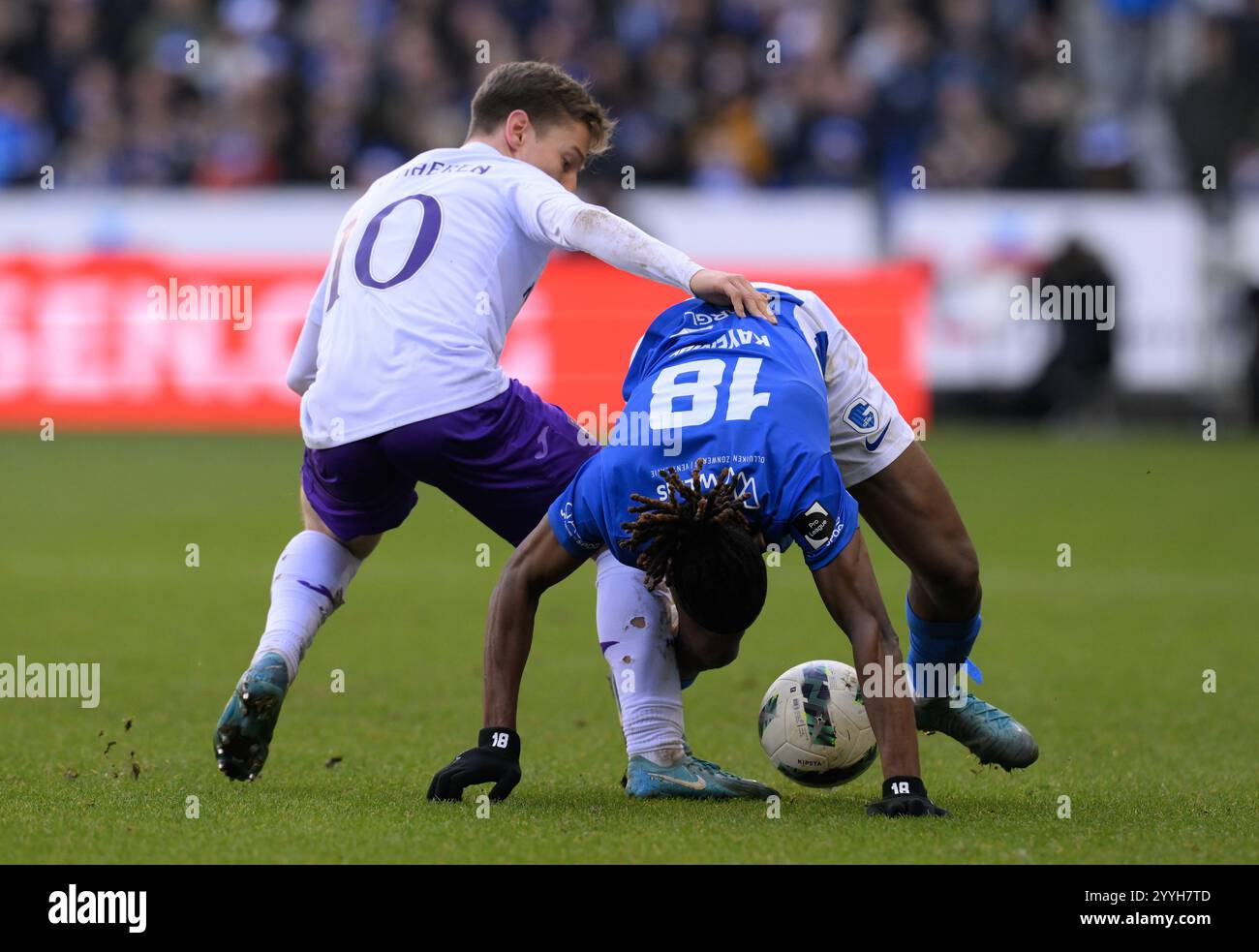 Anderlecht's Yari Verschaeren and Genk's Joris Kayembe fight for the ...