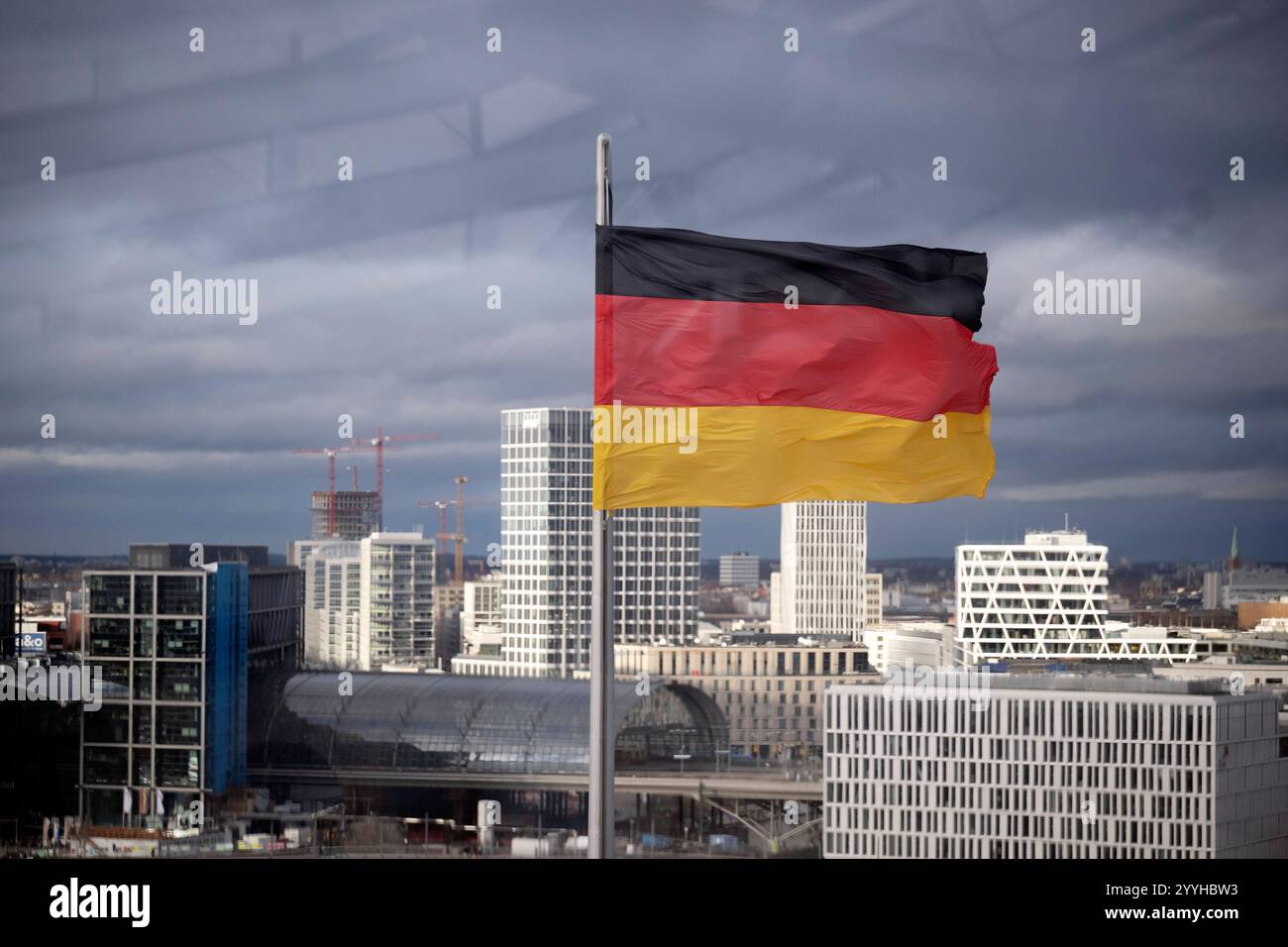 Berlin-MItte DEU, Deutschland, Germany, Berlin, 16.12.2024 Blick vom ...