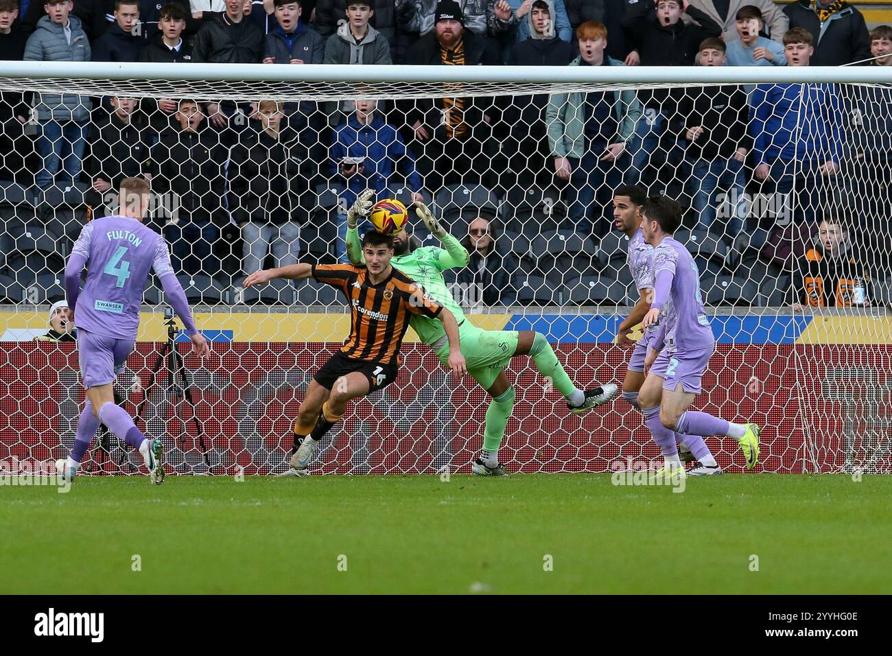 MKM Stadium, Hull, England - 21st December 2024 Lawrence Vigouroux Goalkeeper of Swansea City ...