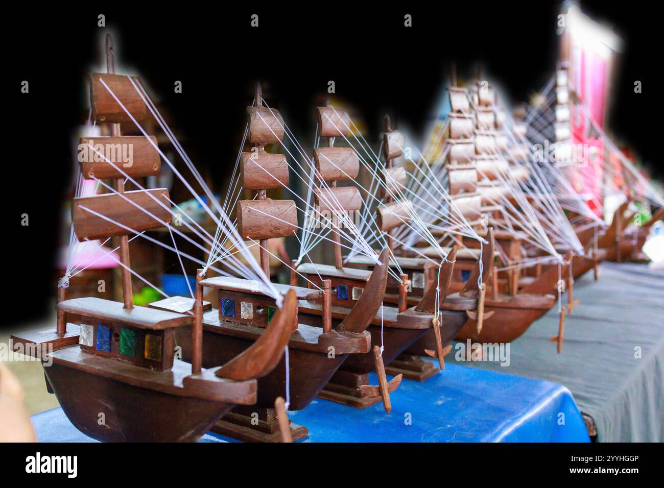 Mini handicrafts hi-res stock photography and images - Alamy