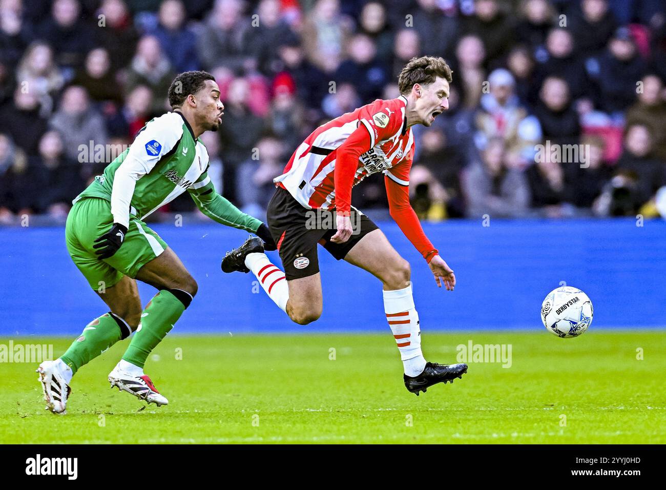 Eindhoven, Netherlands. 22nd Dec, 2024. EINDHOVEN, 22-12-2024, Philips Stadium, football, Dutch ...