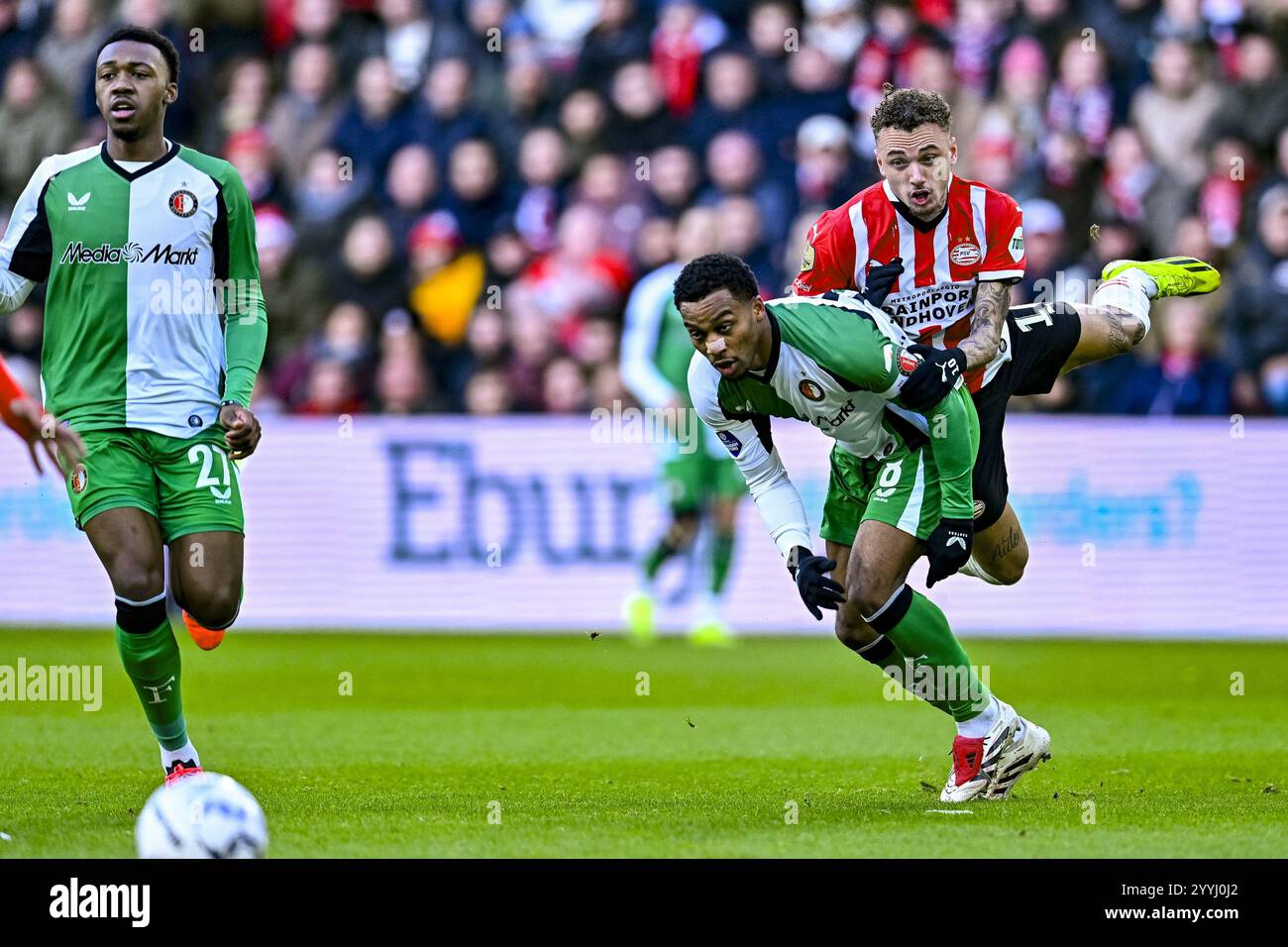 Eindhoven, Netherlands. 22nd Dec, 2024. EINDHOVEN, 22-12-2024, Philips Stadium, football, Dutch ...