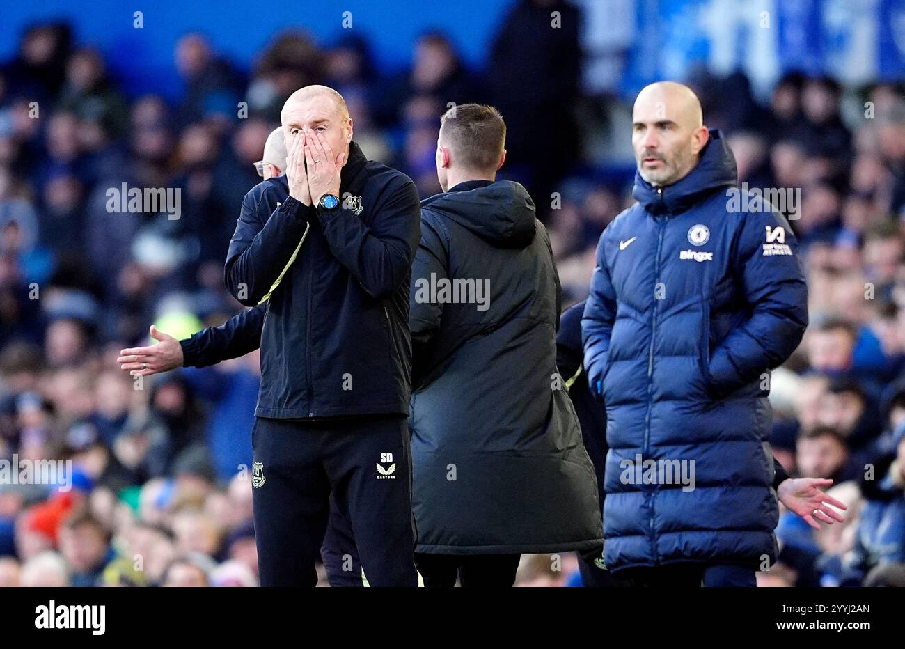 Everton manager Sean Dyche reacts during the Premier League match at ...