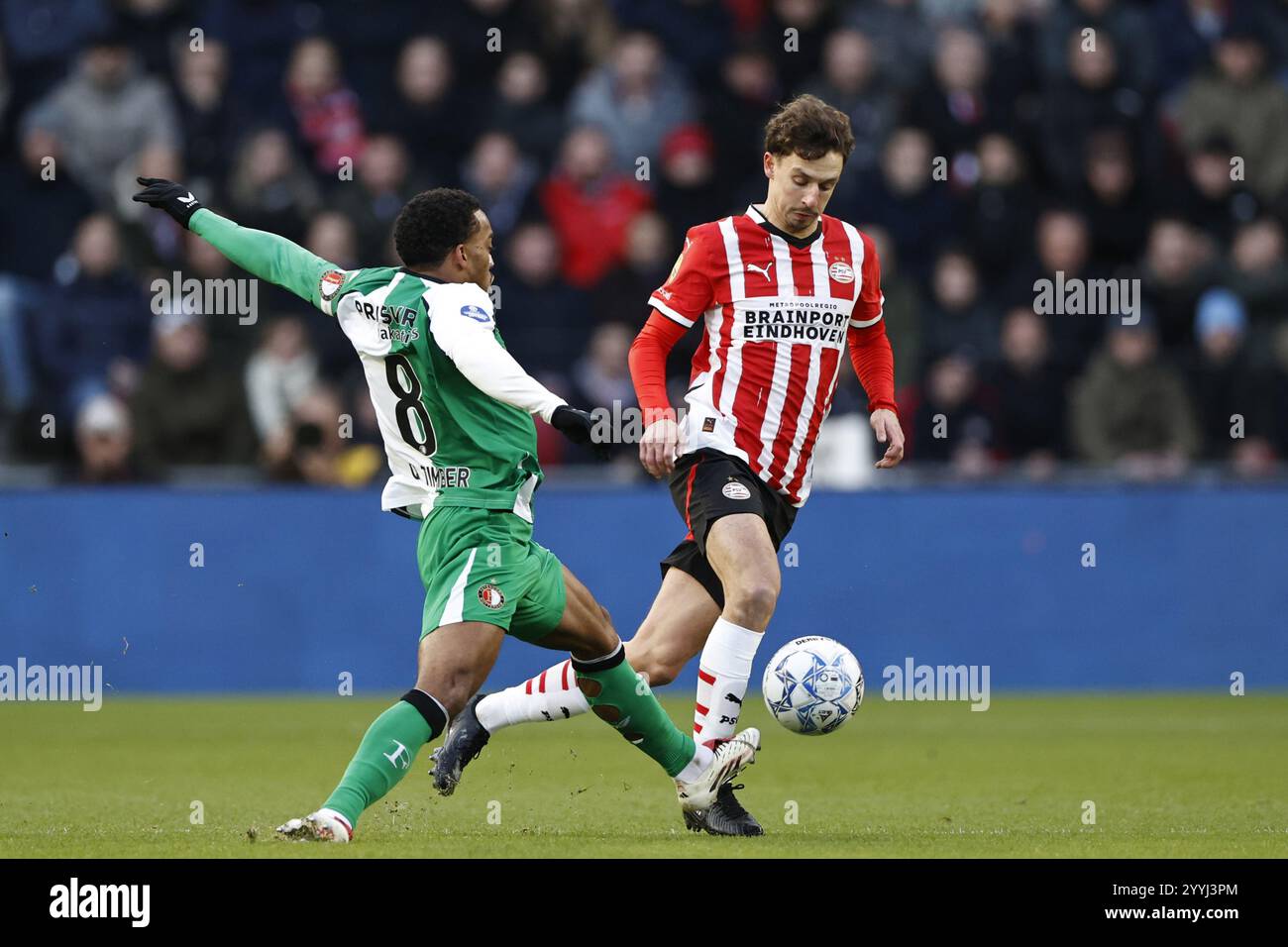 EINDHOVEN - (l-r) Quinten Timber of Feyenoord, Olivier Boscagli of PSV Eindhoven during the ...