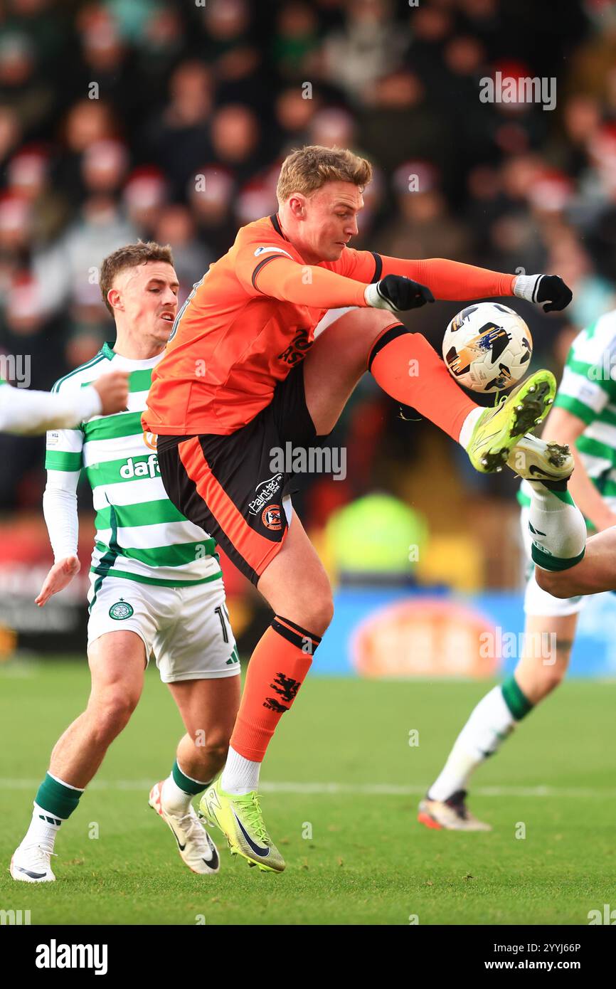 Tannadice Park, Dundee, UK. 22nd Dec, 2024. Scottish Premiership ...