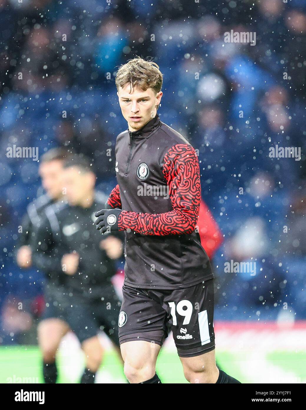 #19, George Tanner of Bristol City at warm up during the Sky Bet ...