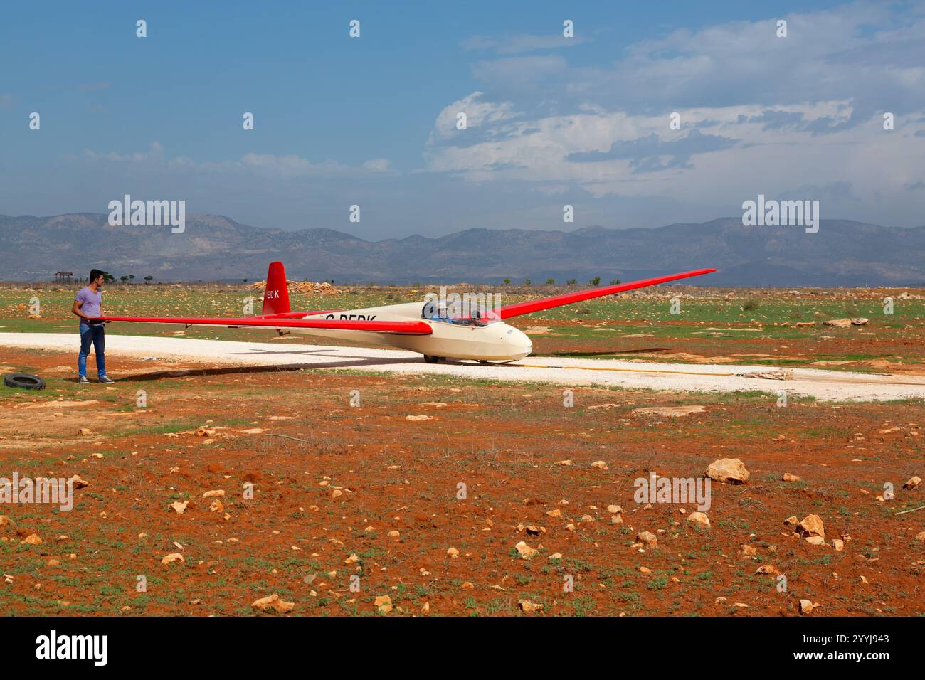 Winch launching a 1960 Alexander Schleicher K7M, modified ASK7 2 seat ...