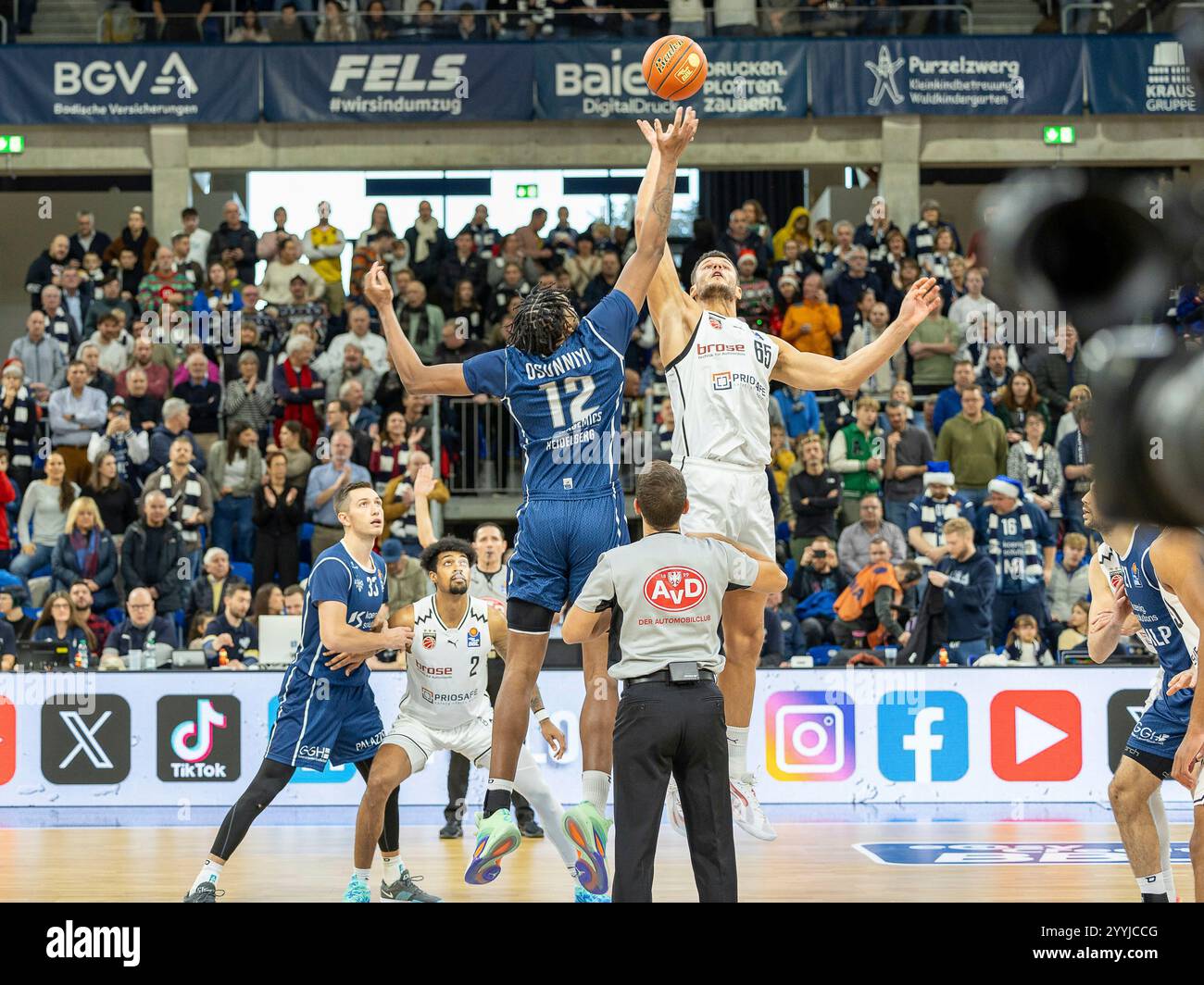 Heidelberg, Deutschland. 22nd Dec, 2024. Osun Osunniyi (MLP Academics ...