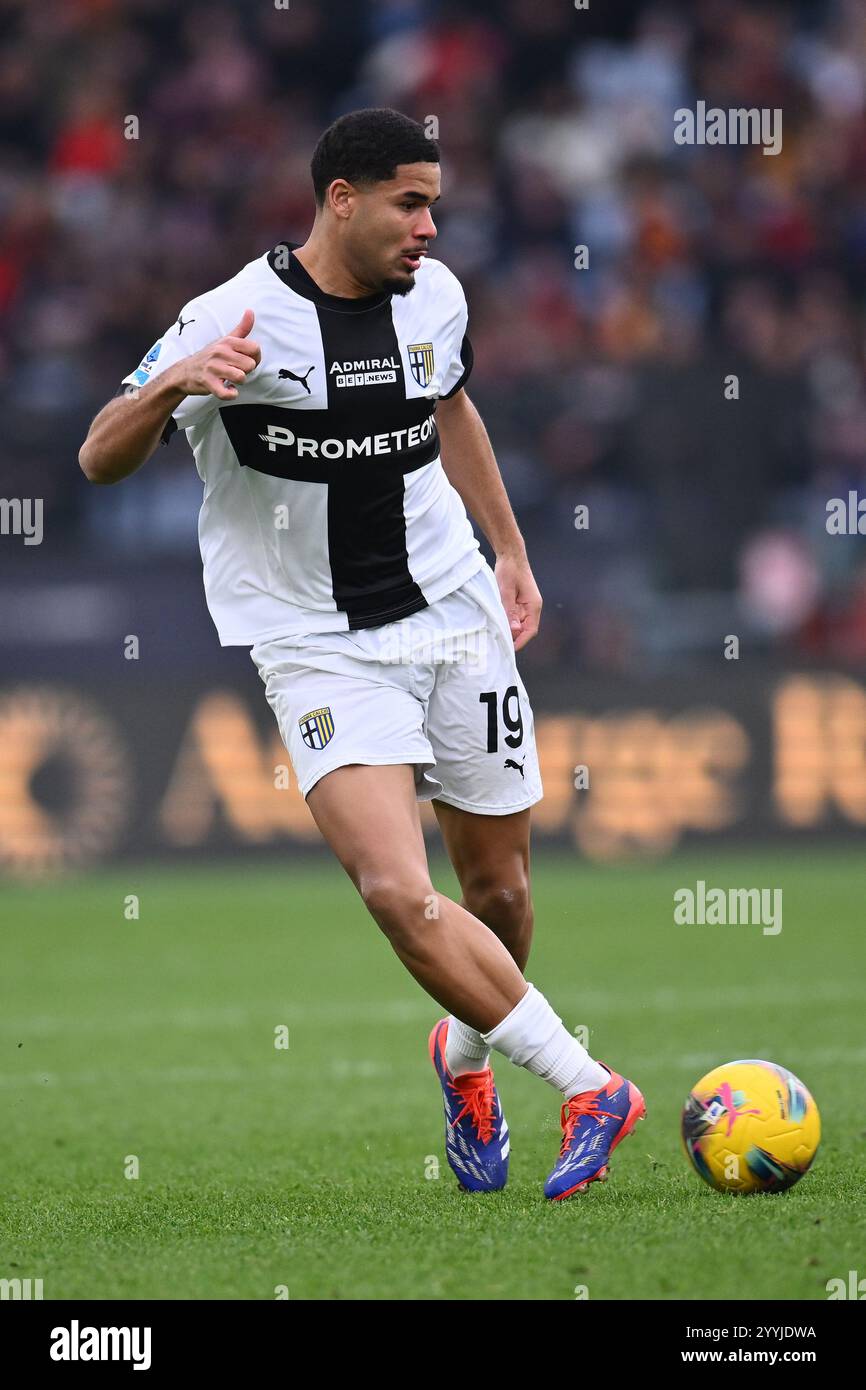 Simon Sohm of Parma Calcio in action during the 17th day of the Serie A ...