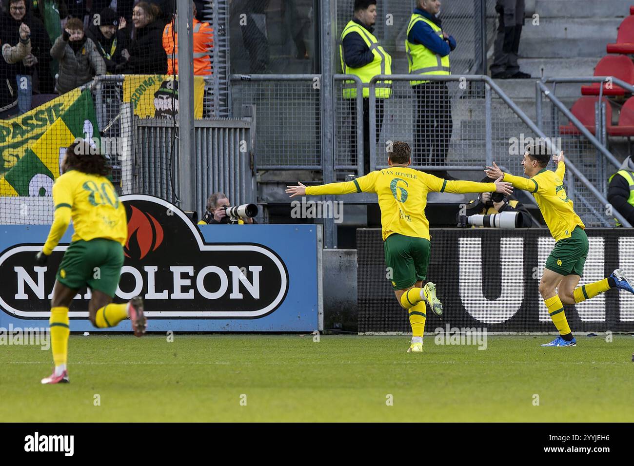Utrecht, Netherlands. 22nd Dec, 2024. UTRECHT, 22-12-2024, Stadion ...