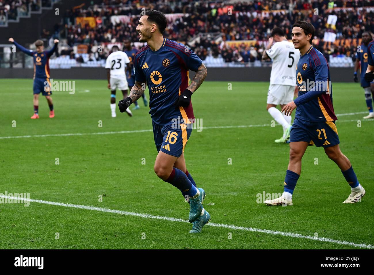 Leandro Paredes of A.S. Roma celebrates after scoring the goal to make ...
