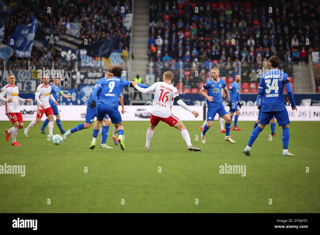 Kilian Corredor (Darmstadt 1898 e.V., 34), Louis Breunig (SSV Jahn ...