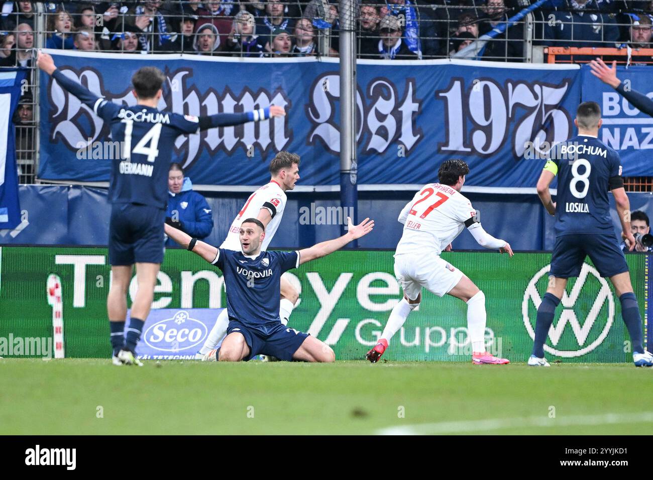 22.12.2024, Fussball, Bundesliga, 15.Spieltag Saison 2024/2025, VfL ...