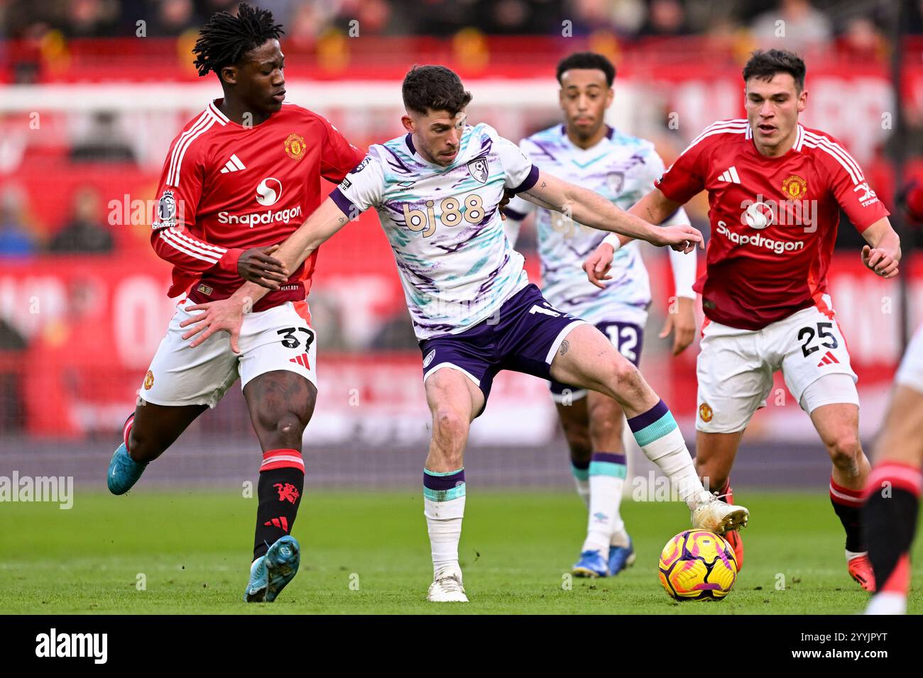 Manchester, UK. 22nd Dec, 2024. MANCHESTER, ENGLAND - DECEMBER 22: Ryan ...