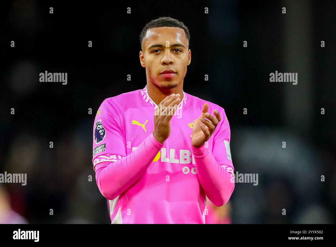 Cameron Archer of Southampton acknowledges the fans after the teams ...