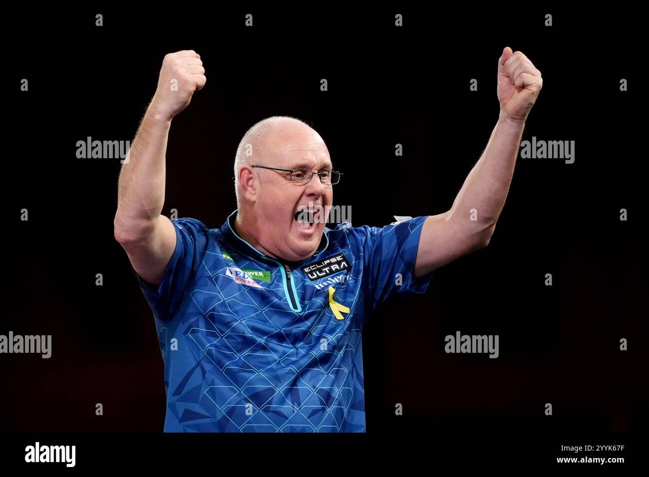 Ian White celebrates defeating Ritchie Edhouse on day eight of the ...