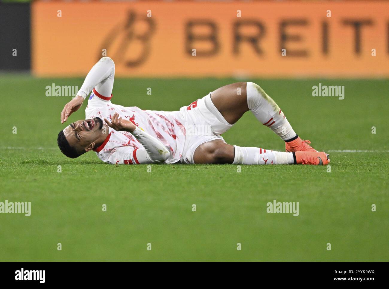 Torn achilles tendon hi-res stock photography and images - Alamy