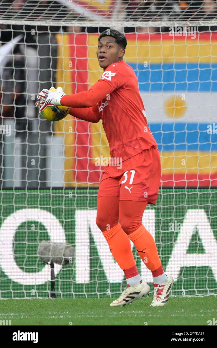 Rome, Italy. 22nd Dec, 2024. Parmaâ??s goalkeeper Zion Suzuki during ...