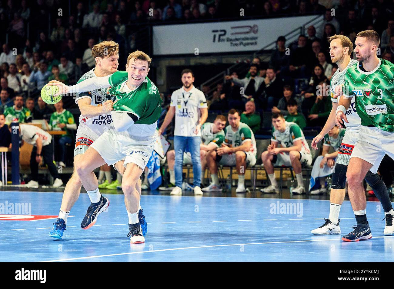 Lasse Bredekjaer Andersson (Fuechse Berlin, #11), GER, Fuechse Berlin ...