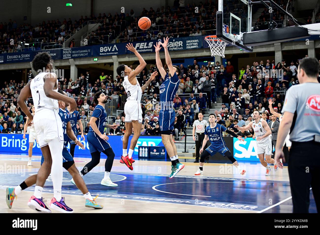Heidelberg, Deutschland. 22nd Dec, 2024. Ronaldo Segu (Bamberg Baskets ...