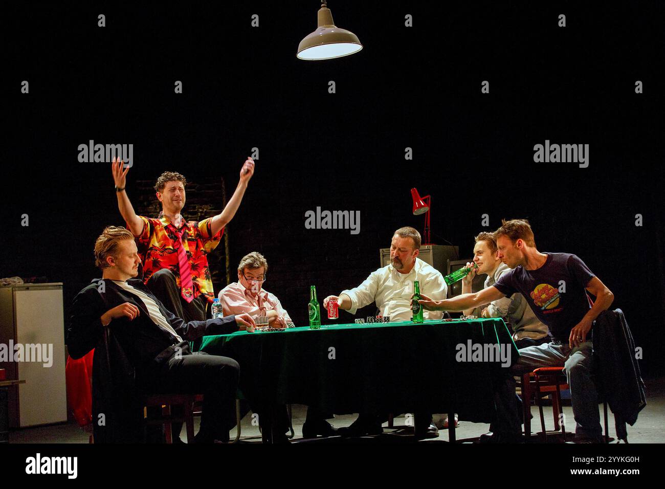 l-r: Tom Canton (Frankie), Cary Crankson (Mugsy), Richard Hawley ...