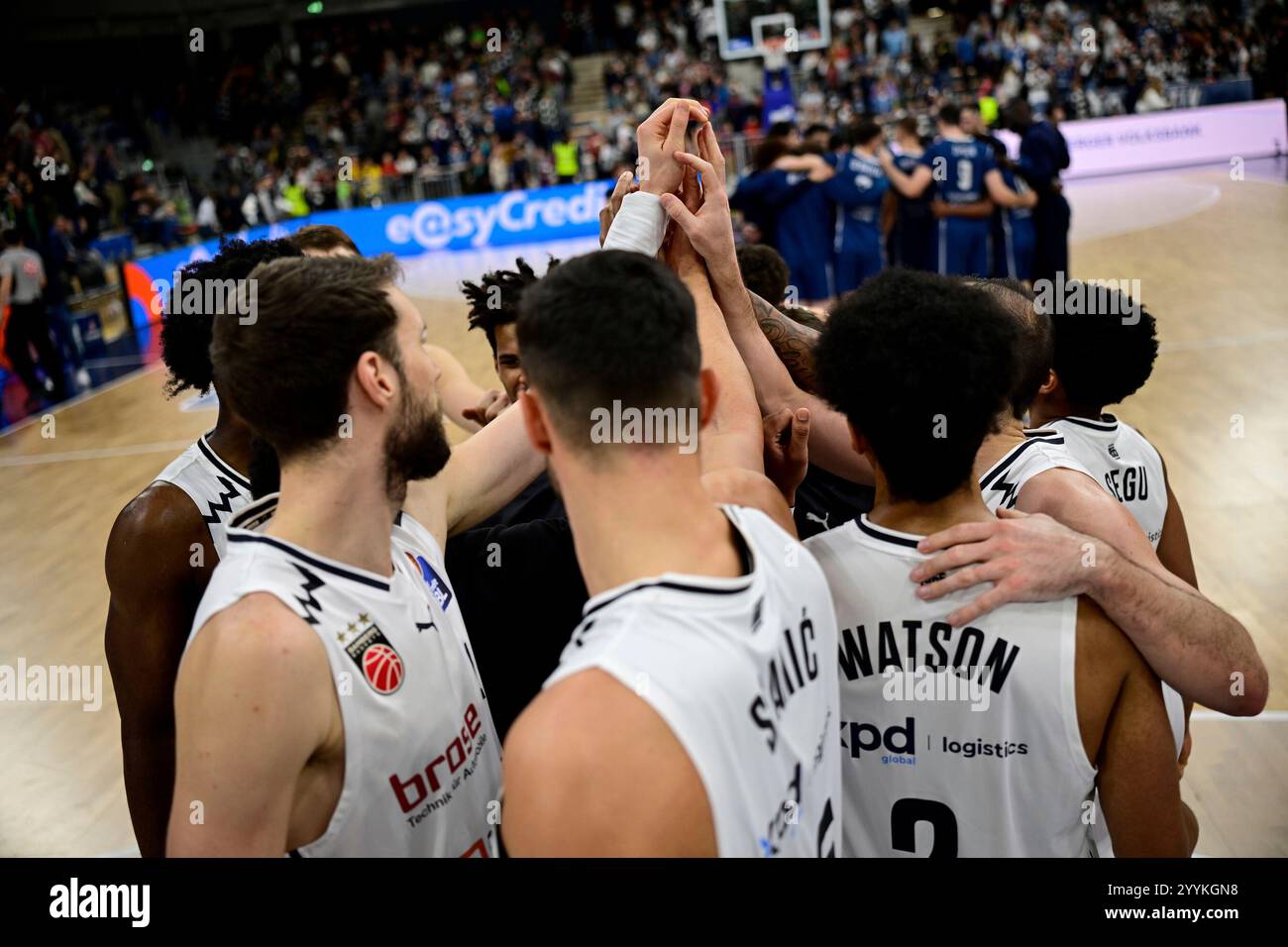 Bamberg feiert den Sieg gegen Heidelberg mit 79 zu 68 Punkten Die ...