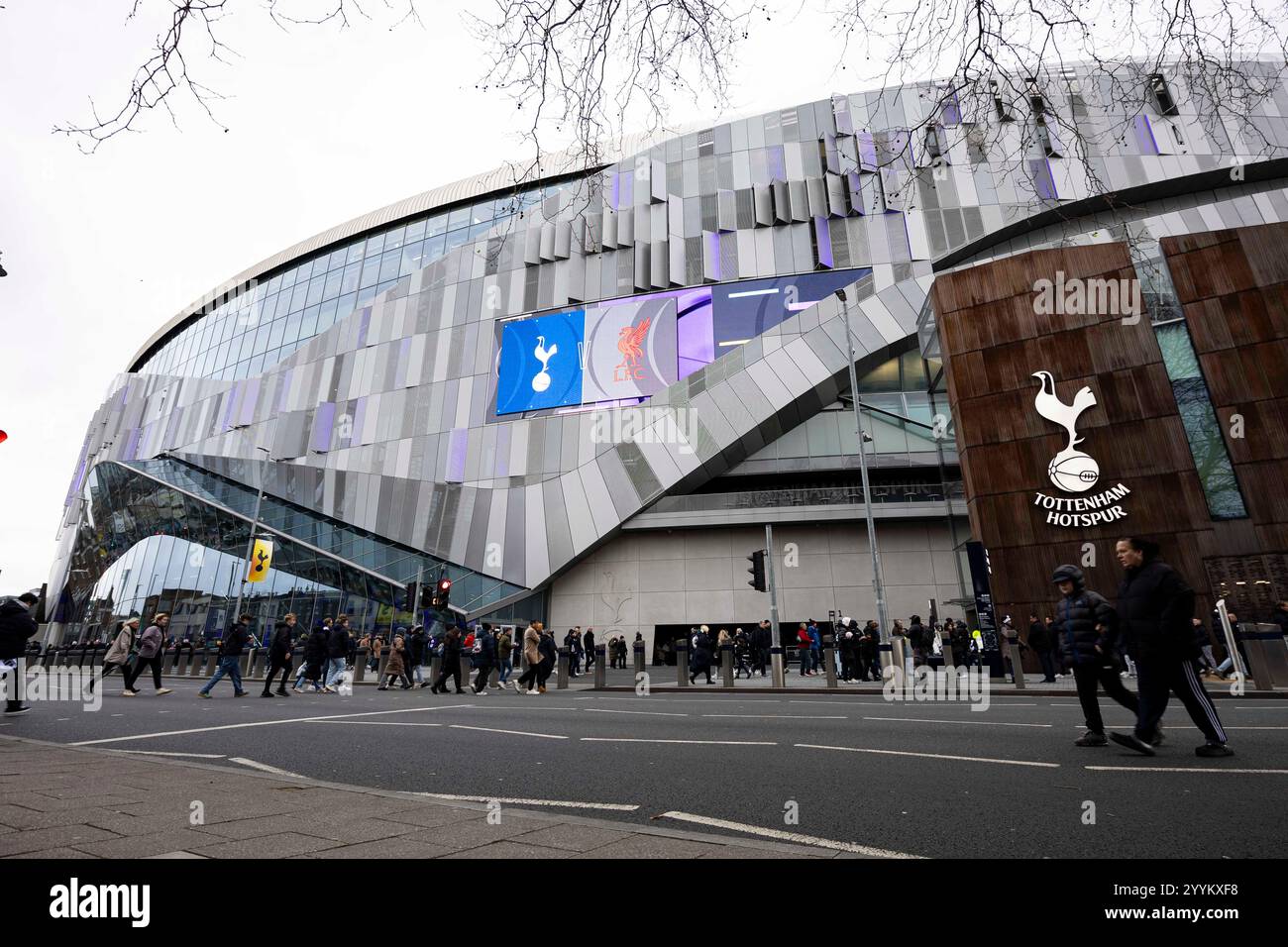 London, UK. 22nd Dec, 2024. General View ahead of the match. Premier ...