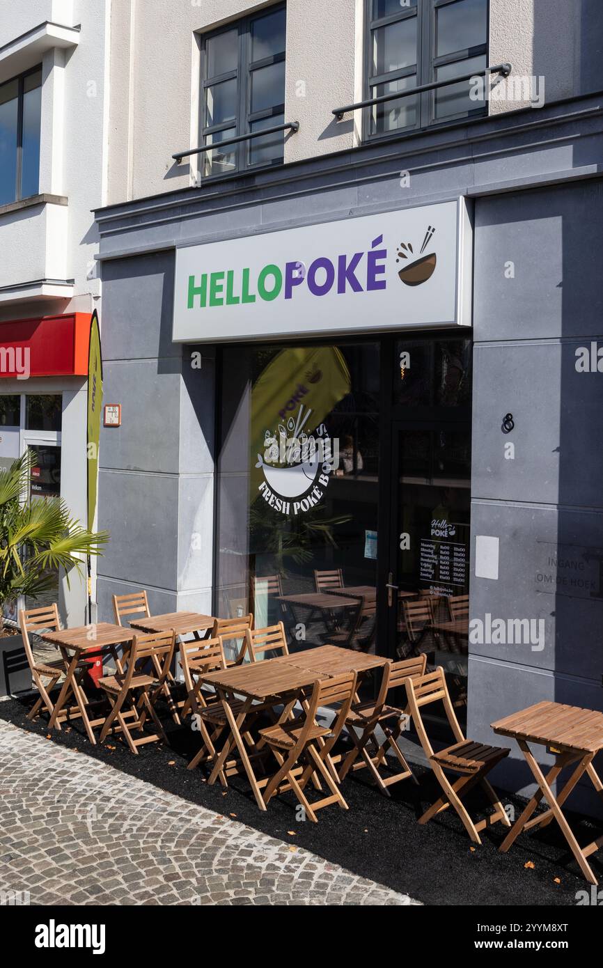 AALST, BELGIUM, 4 OCTOBER 2024: Exterior view of Poke fast food ...