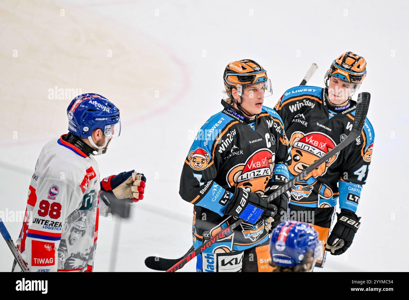 Linz, Austria. 22nd Dec, 2024. LINZ, AUSTRIA -DECEMBER 22: Jan Lattner ...