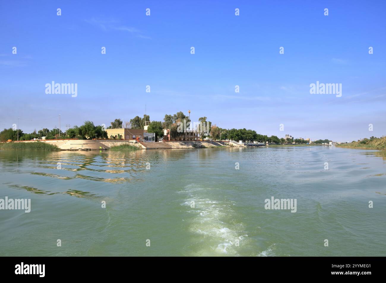 confluence of Euphrates and Tigris river, Shatt al-Arab, Al-Qurna ...