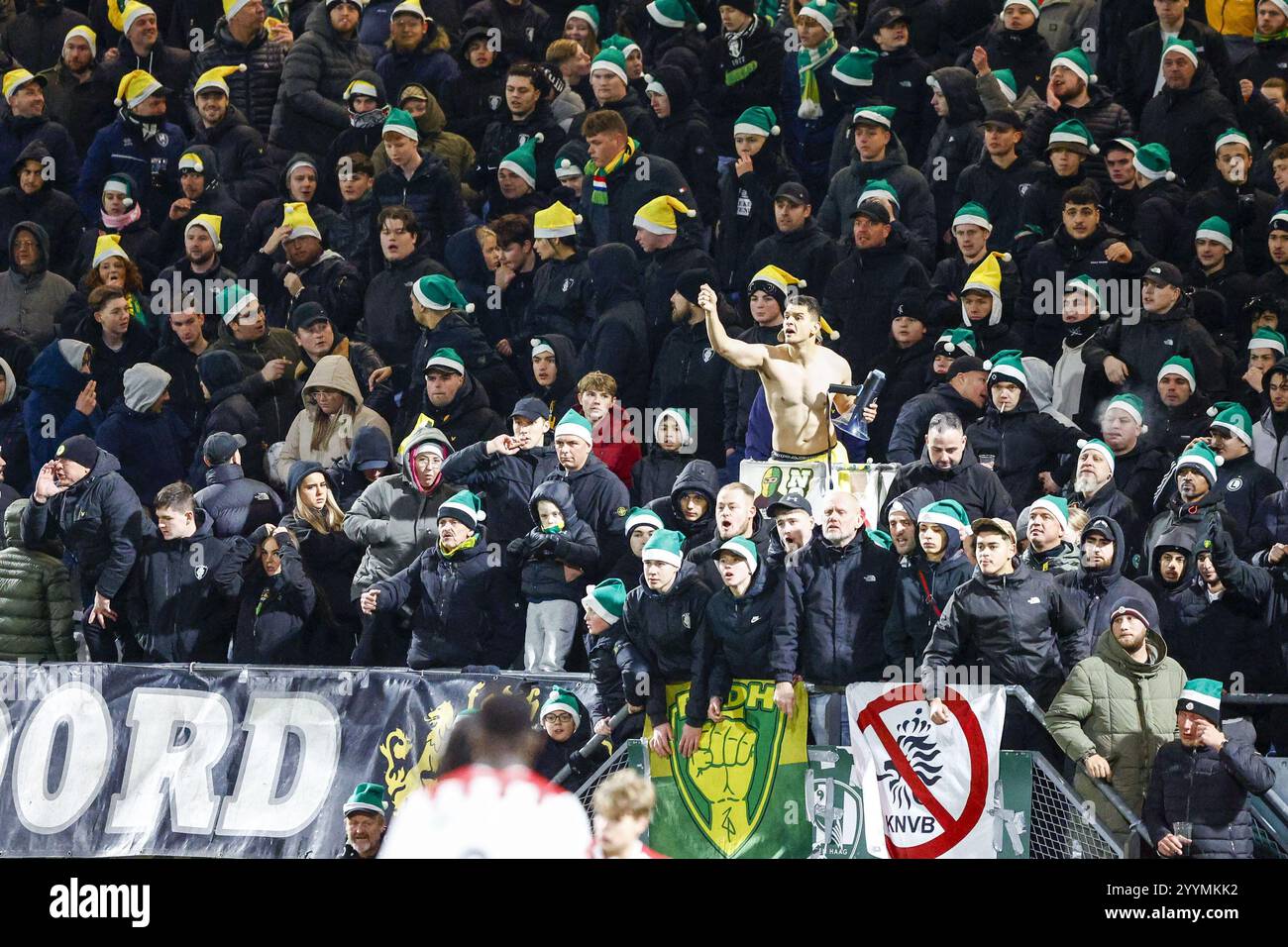 Den Haag, Netherlands. 22nd Dec, 2024. DEN HAAG, 22-12-2024, Bingoal Stadion, Dutch Keuken ...
