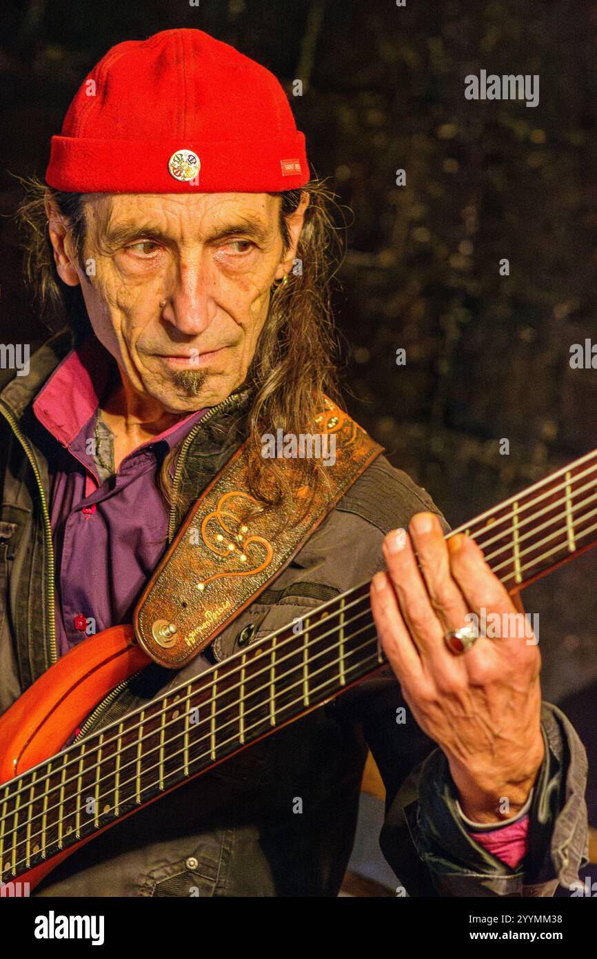 Sacha garder hi-res stock photography and images - Alamy