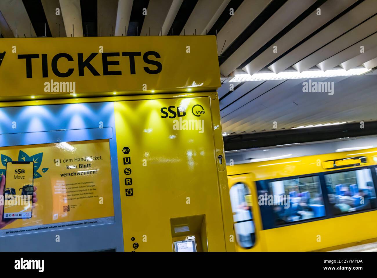 Stadtbahn Haltestelle Charlottenplatz, Stuttgarter Straßenbahnen AG ...