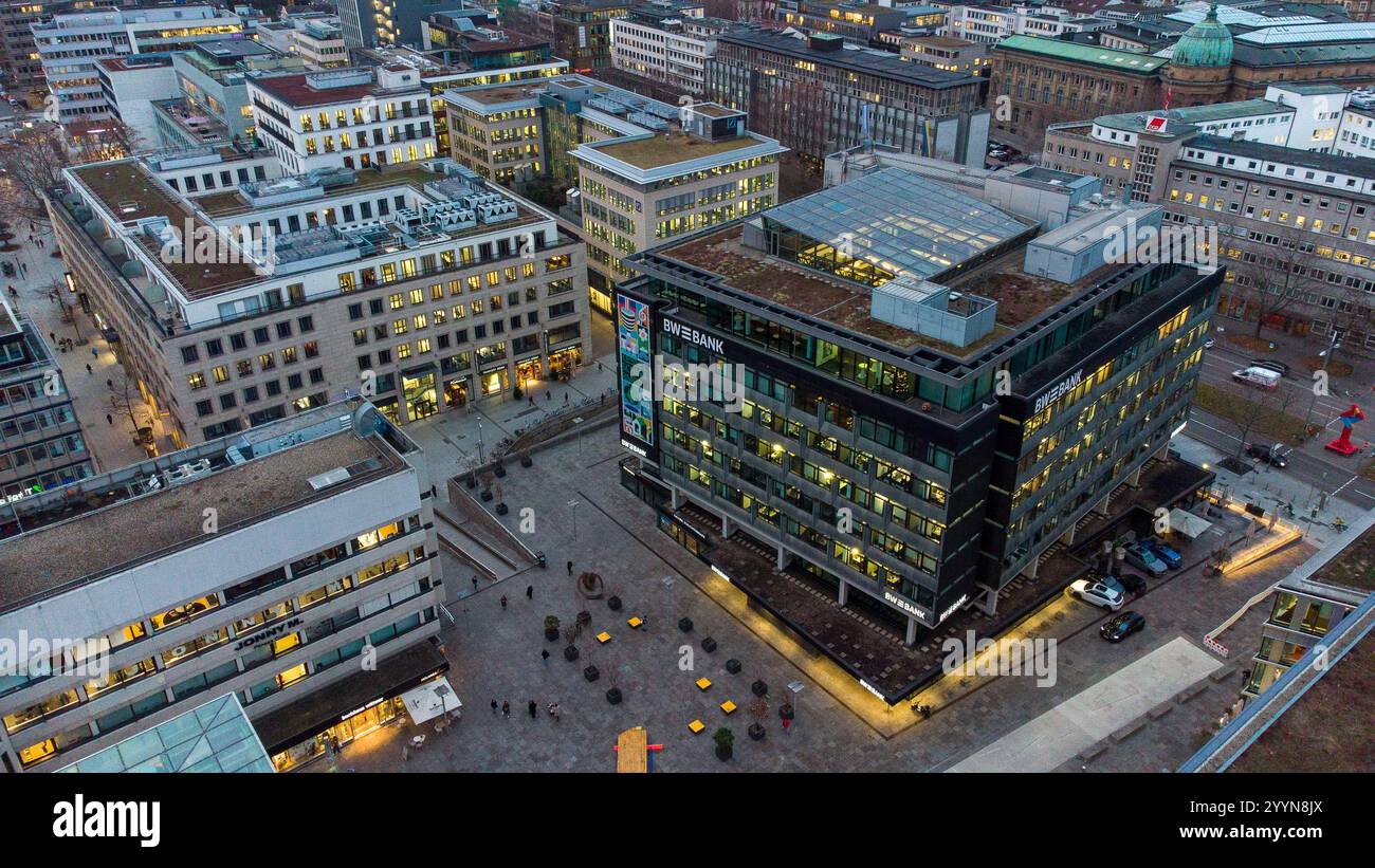 Bw bank hi-res stock photography and images - Alamy