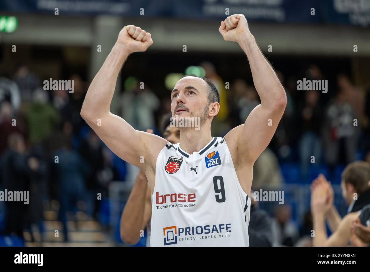 Karsten Tadda (Bamberg Baskets, #09), Jubel, Emotionen, Sieger, Fans ...