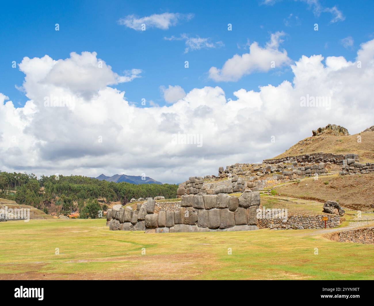 Incan temple hi-res stock photography and images - Alamy