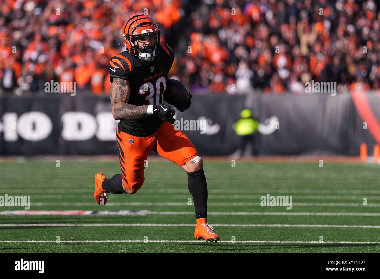 Cincinnati Bengals running back Chase Brown carries the ball during the ...