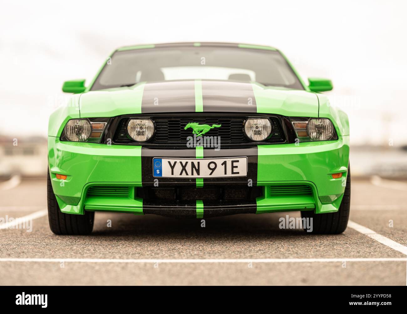Vintage green ford mustang american hi-res stock photography and images ...