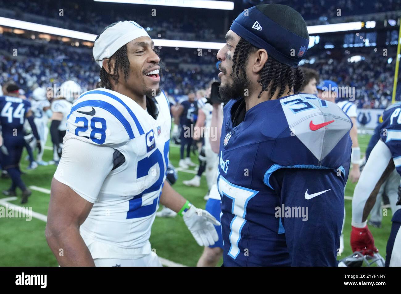 Indianapolis Colts running back Jonathan Taylor (28) talks with ...
