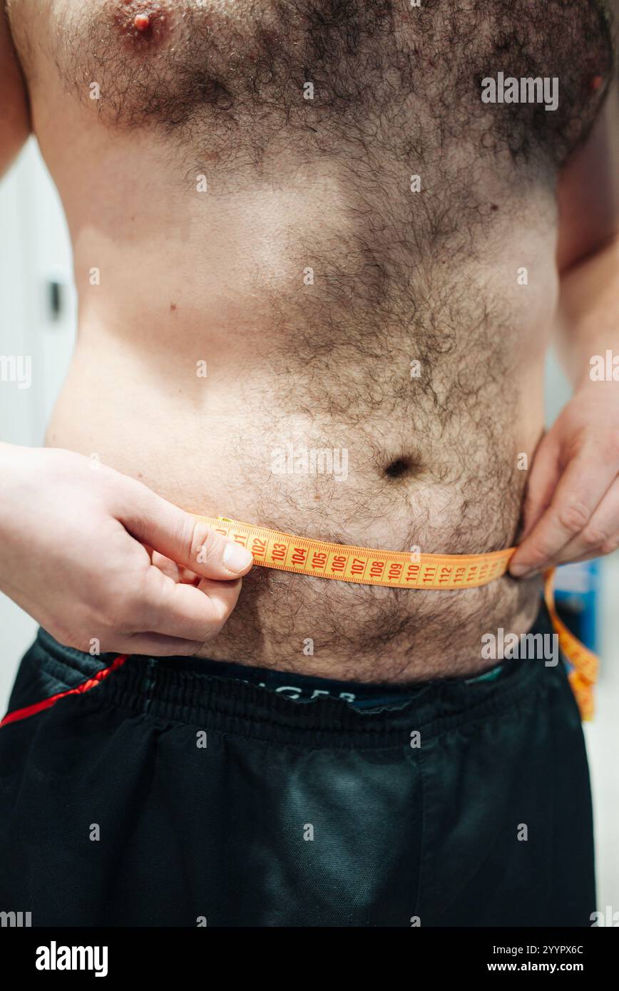 Measuring Your Waist Size for Comprehensive Fitness Tracking and Health ...