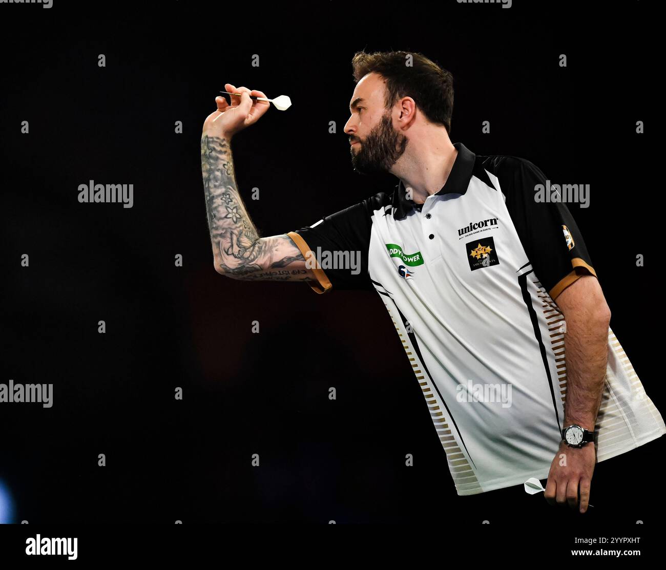 Alexandra Palace, London, UK. 22nd Dec, 2024. 2024/25 PDC Paddy Power ...