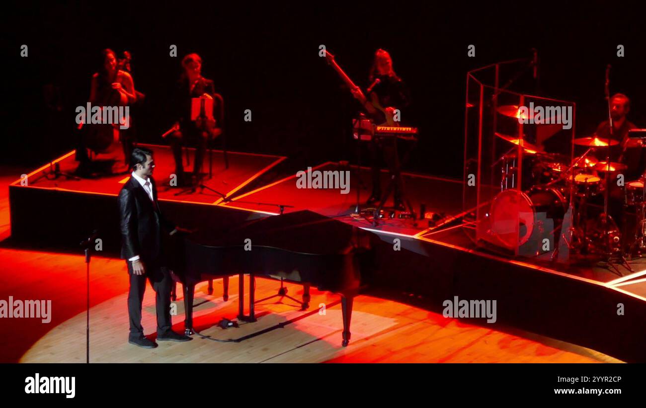 Los Angeles, California, USA 21st December 2024 Singer Matteo Bocelli ...