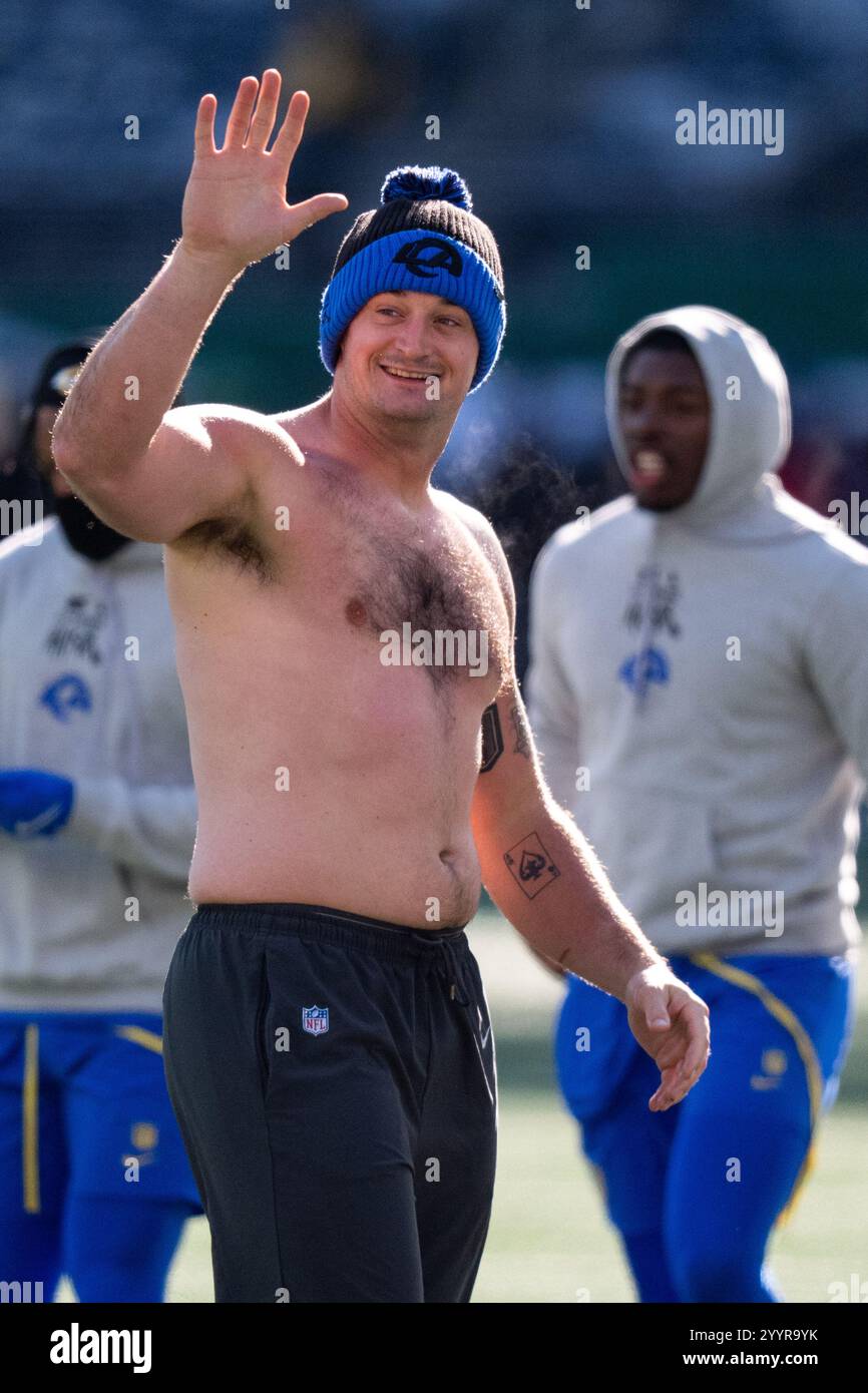 Los Angeles Rams linebacker Michael Hoecht (97) looks on with no shirt ...