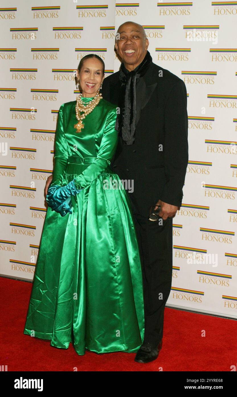 Carmen de Lavallade and Geoffrey Holder attend the Kennedy Center ...