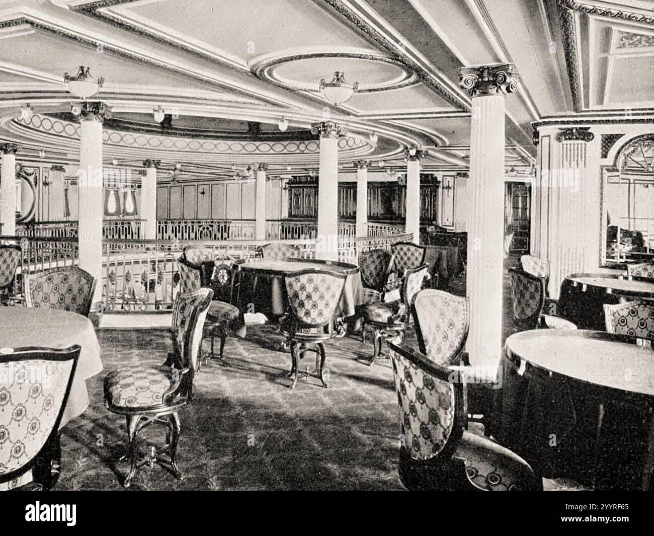 Dining Saloon of the RMS Lusitania (top level Stock Photo - Alamy